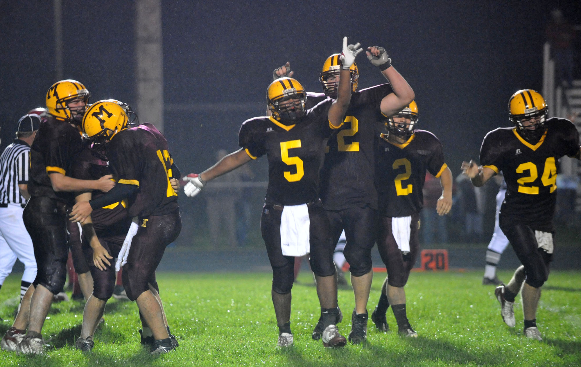 Manchester beats rival Clinton in double-overtime thriller