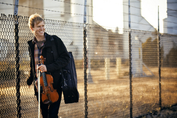 Jeremy Kittel celebrating new "Chasing Sparks" album with Ark show