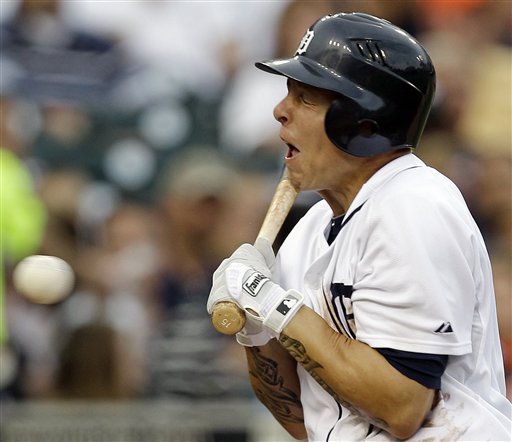 Brandon Inge fractures hand as Tigers lose 6th in row and more links