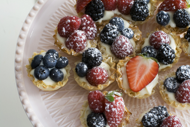 A simple, stunning tart for a sweet Easter treat
