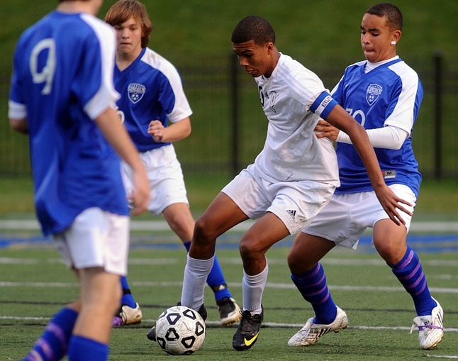 Michigan soccer and former Ann Arbor area players leading undefeated ...