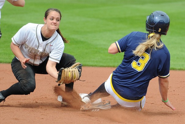 Images from the Michigan softball team's Big Ten-clinching sweep of Purdue