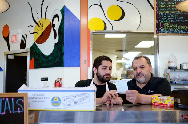 Dimo's remains a West Side destination for terrific donuts, tasty ...