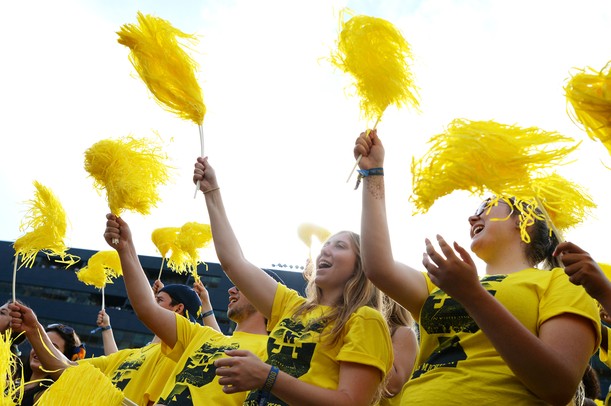 Images from the Michigan football team's dominating 59-9 win over ...