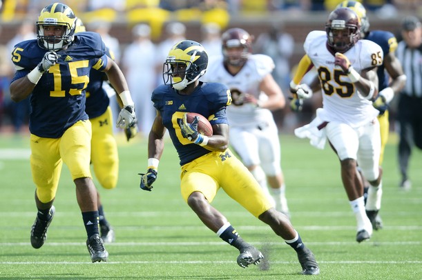 Images from the Michigan football team's dominating 59-9 win over ...