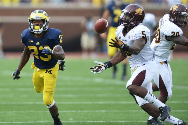 Images from the Michigan football team's dominating 59-9 win over ...