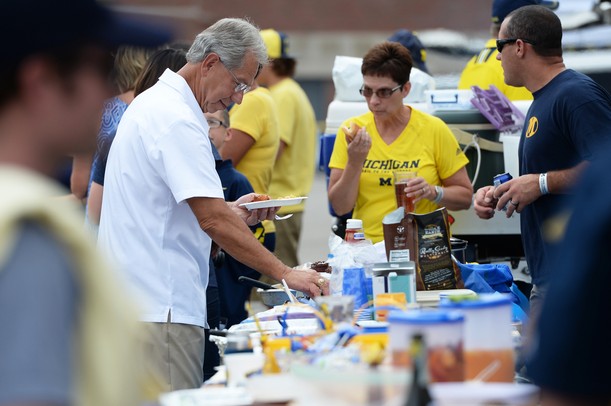 Images from Michigan vs. Central Michigan game day tailgates