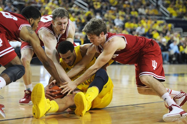 Images from Michigan basketball's 72-71 loss to Indiana Sunday