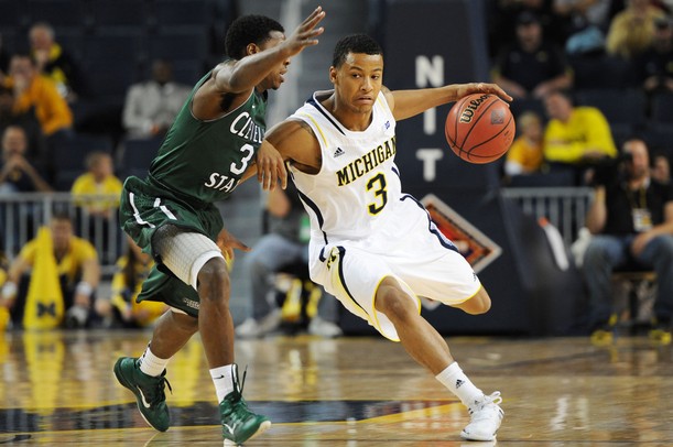 Images from the No. 5 Michigan basketball team's 77-47 win over ...