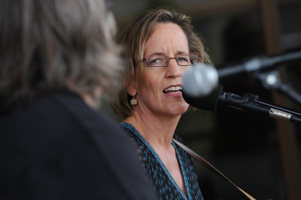 Images from Lisa Pappas and Michael Weiss' concert on the patio at ...