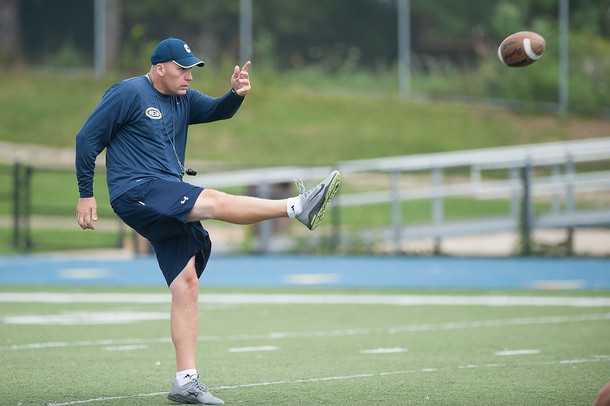 Images from the first day of hitting at Chelsea High School football ...