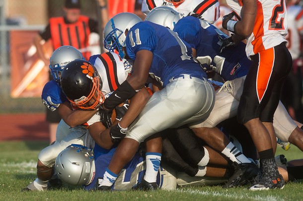 Images from Lincoln's 30-9 Game of the Week win over Belleville