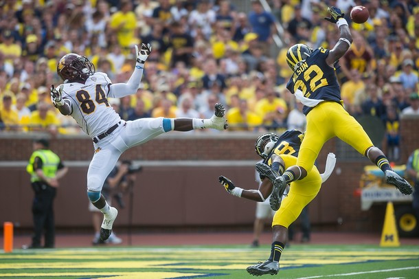 Images from the Michigan football team's dominating 59-9 win over ...