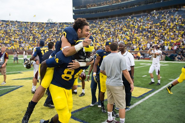 Images from the Michigan football team's dominating 59-9 win over ...