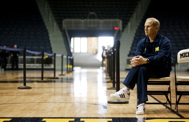 Michigan basketball team receives champion's welcome from charities ...