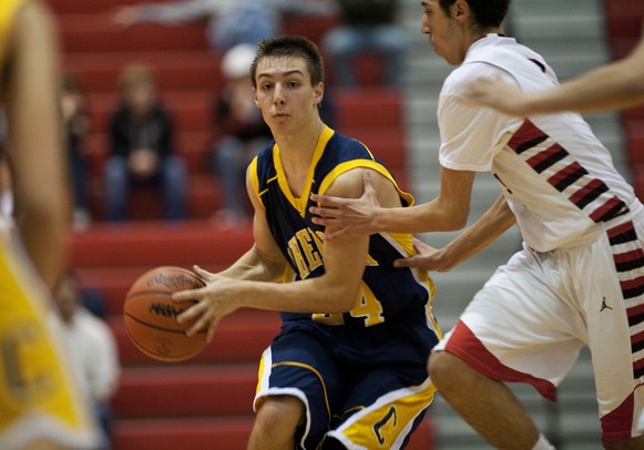 New look Milan boys basketball team impresses in 71-40 win over Chelsea