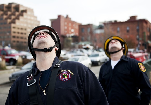 Rescue team simulates crane rescue on downtown Ann Arbor high-rise