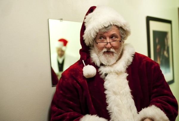 Scenes from 'Sing Along With Santa' 2012