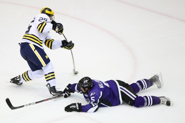 Lindsay Sparks' hat trick leads Michigan hockey to season-opening win