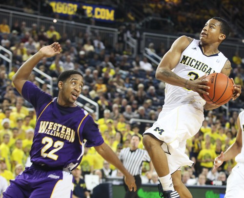 Images from the Michigan basketball team's 59-55 win over Western Illinois