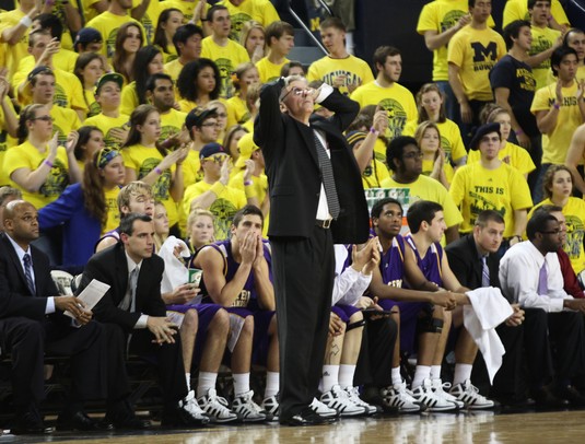 Images from the Michigan basketball team's 59-55 win over Western Illinois